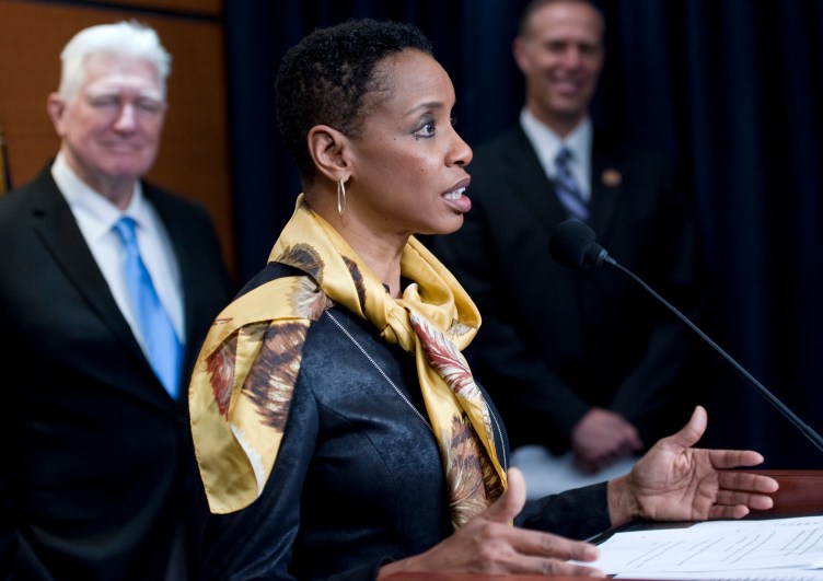 Donna Edwards: “Future Generations Will Not Be Inspired” by this ...